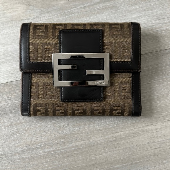 Fendi | Bags | Authentic Fendi Wallet | Poshmark